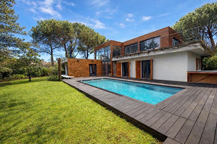 Maison 6 pièces à Mérignac, Centre-ville, à vendre