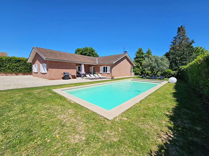 Maison 5 pièces à Cruzilles-lès-Mépillat, à vendre