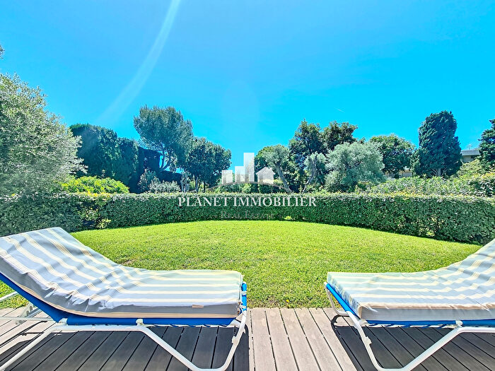 Antibes, Juan-les-Pins, Le Cap : Appartement 3 pièces à vendre