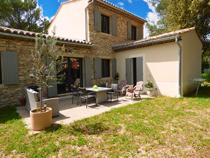 Maison à vendre - Grignan - 4 pièces - 3 chambres