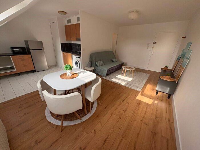 Appartement 1 pièce à Moret-Loing-et-Orvanne, à louer