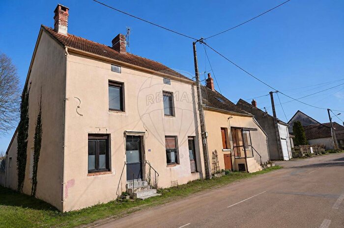 Saints-en-Puisaye - Maison 3 pièces à vendre