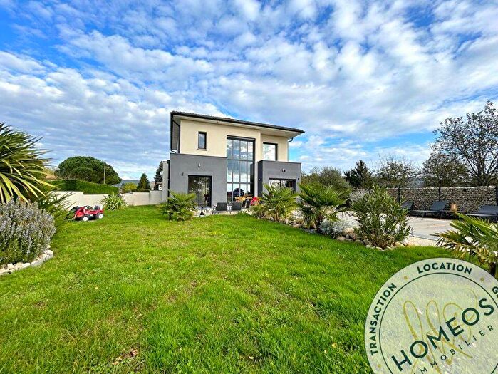 Maison 7 pièces à louer - Tossiat
