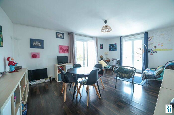 Centre Ville, Canteleu : Appartement 2 pièces à louer