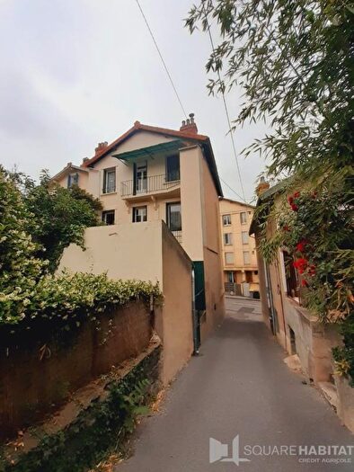 Appartement à louer - Clermont-Ferrand, Saint-Jacques - 1 pièce - 1 chambre