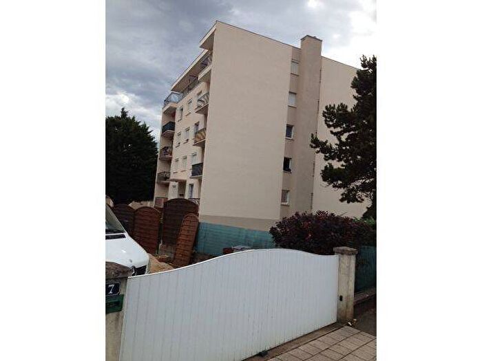 Appartement à louer - Centre Ville-Clos Saint Sauveur, Chevigny-Saint-Sauveur - 2 pièces - 1 chambre