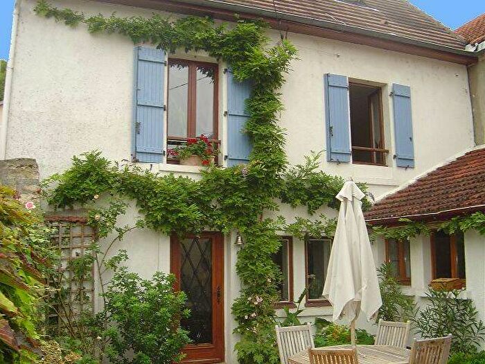 Maison à louer - Villennes-sur-Seine - 4 pièces - 2 chambres
