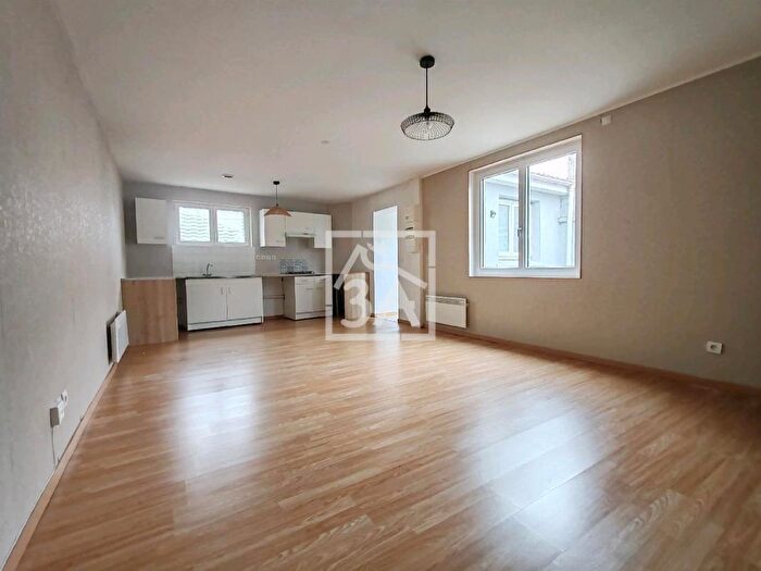 Appartement à louer - Mazingarbe - 3 pièces - 2 chambres