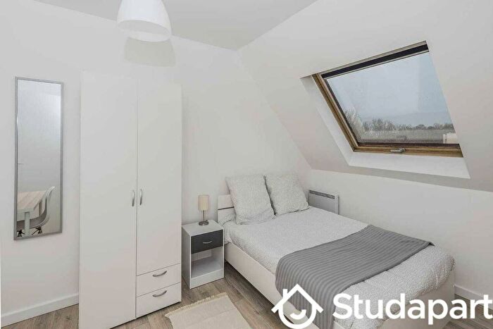 Beauregard-Les Gradins, Torcy - Appartement 1 pièce à louer