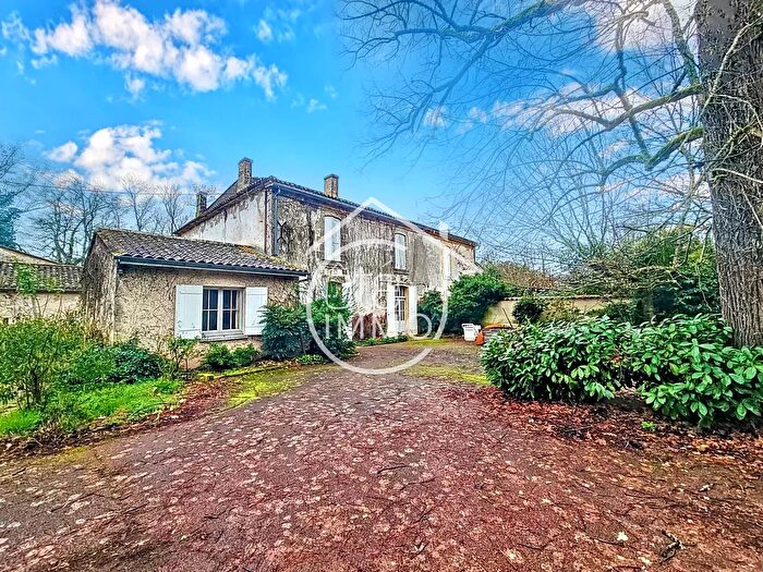 Maison à vendre - Port-Sainte-Foy-et-Ponchapt - 9 pièces - 6 chambres