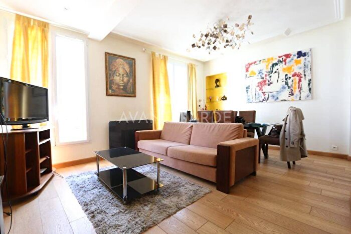 Appartement 3 pièces à louer à La Fourche-Guy Môquet, Paris 17ème arrondissement