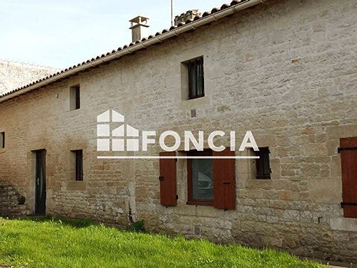 Maison à louer - Saint-Gelais - 7 pièces - 6 chambres