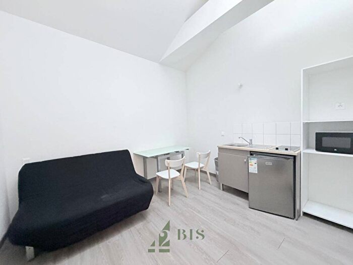 Appartement 1 pièce à louer à Roanne