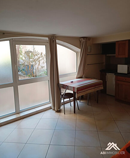 Appartement à louer - Montpellier, Les Arceaux, Agriculture - 1 pièce