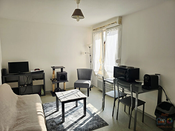 Appartement à vendre - Strasbourg, Koenigshoffen, Hohberg - 1 pièce - 1 chambre