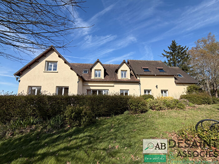 Maison à vendre - Pierre-Levée - 8 pièces - 6 chambres