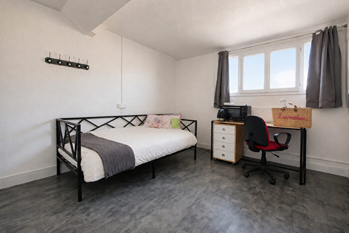 Angers, Madeleine, Saint-Léonard, Justices : Appartement 1 pièce à louer