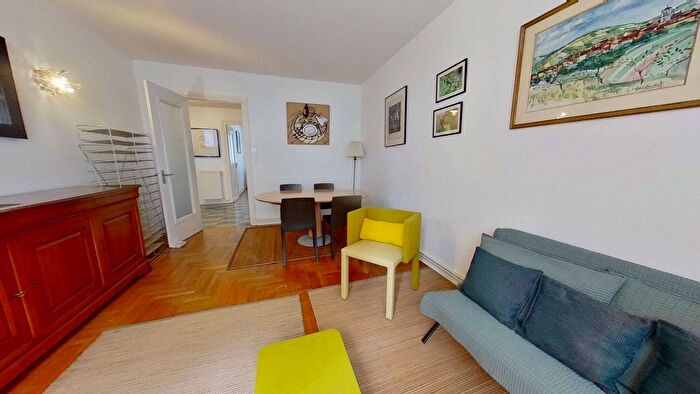 Appartement à louer - La Villette, Lyon ème arrondissement - 3 pièces - 2 chambres