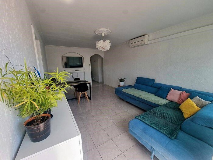 Appartement 4 pièces à Fournas Incapis-Zone dActivité Saint Hermantaire, Draguignan, à louer
