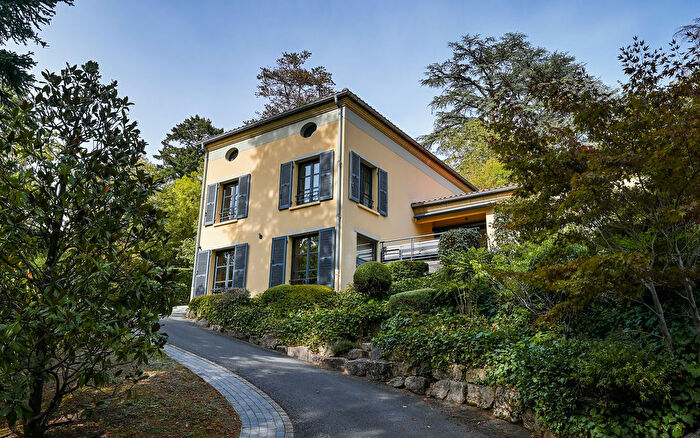 Maison 7 pièces à vendre - Charbonnières-les-Bains