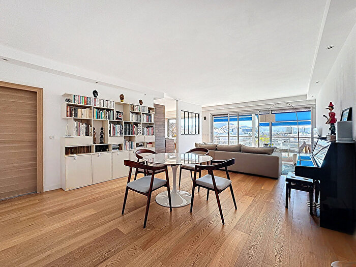 Appartement à vendre - Marseille e , Saint-Giniez - 4 pièces - 3 chambres