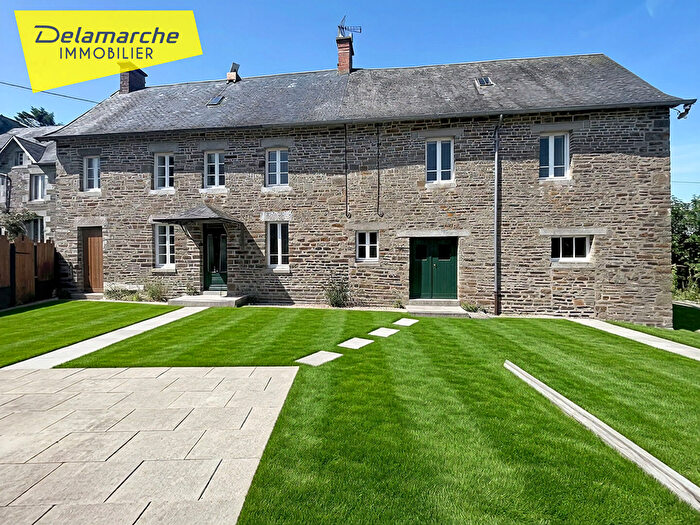 Saint-Sauveur-la-Pommeraye - Maison 6 pièces à vendre