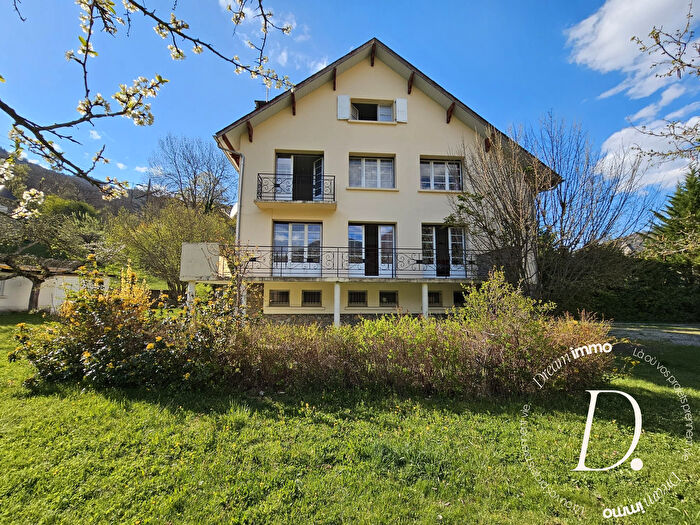 Maison à vendre - Saint-Lary-Soulan - 10 pièces - 7 chambres