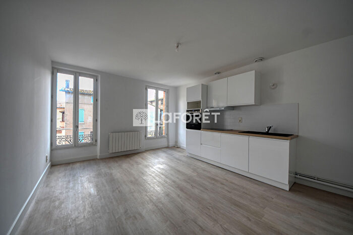 Appartement à louer - Lisle-sur-Tarn - 3 pièces - 2 chambres