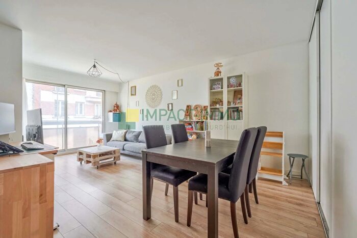 Appartement à vendre - Clichy, République, Victor Hugo - 2 pièces - 1 chambre