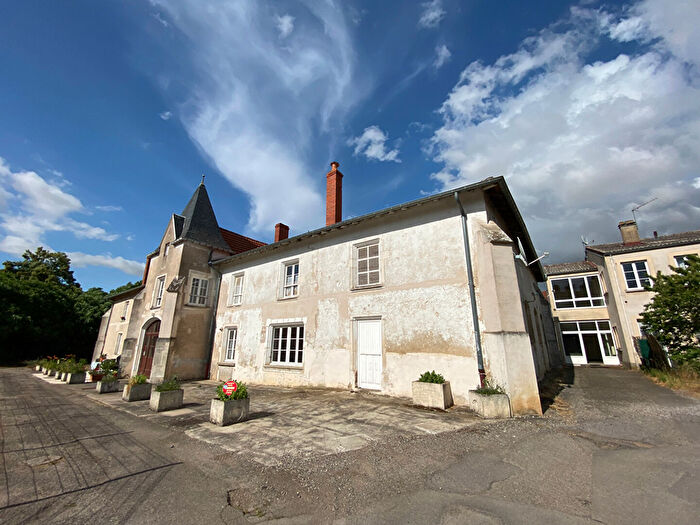 Appartement à louer - Aulnois-sur-Seille - 3 pièces - 1 chambre