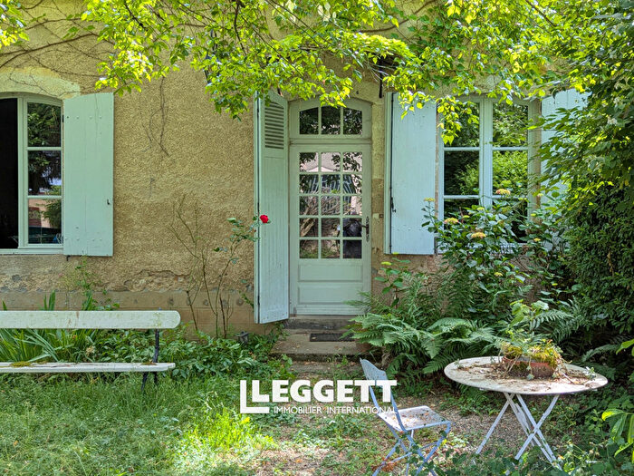 Maison à vendre - Sainte-Sévère-sur-Indre - 8 pièces - 4 chambres