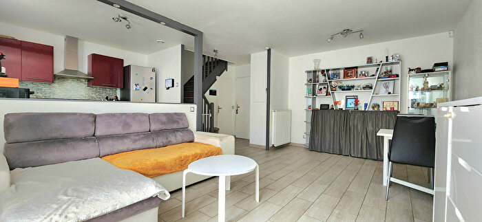 Appartement à vendre - Montigny-lès-Cormeilles, République - 4 pièces - 3 chambres