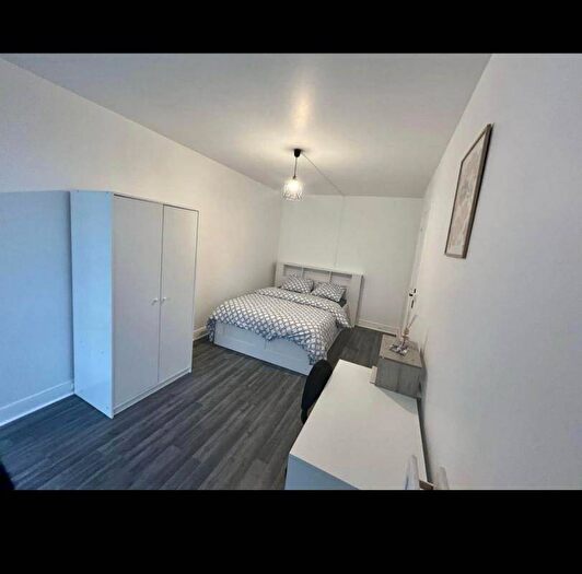 Appartement à louer - Parc Aux Lievres, Évry-Courcouronnes - 1 pièce