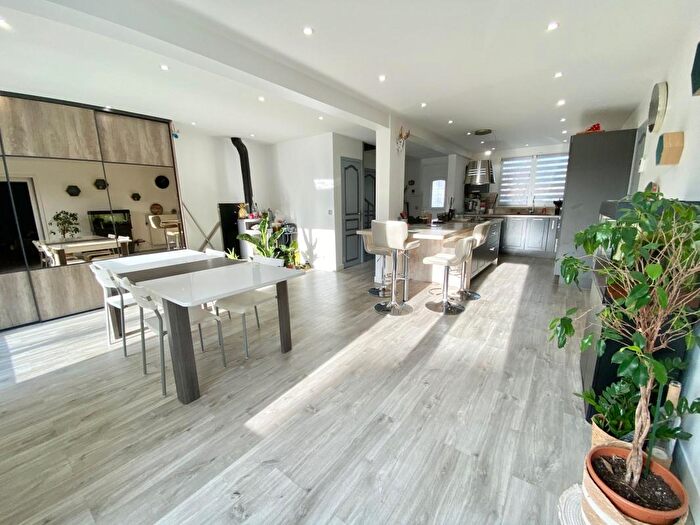 Maison à vendre - Combs-la-Ville, Bois lEvèque - 5 pièces - 3 chambres