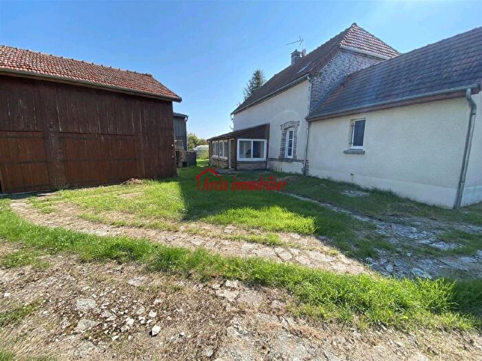 Maison à vendre - Fontaine-les-Grès - 7 pièces - 5 chambres