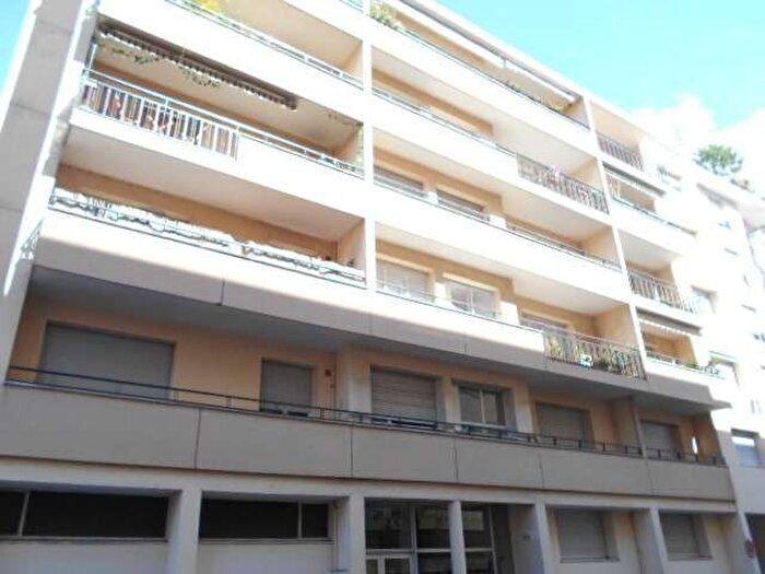 Appartement à louer - Lyon e , Voltaire, Part Dieu - 2 pièces - 1 chambre