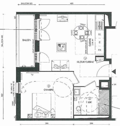 Maisons à vendre et appartements à louer - 3