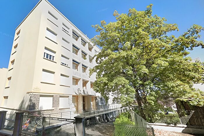 Appartement 4 pièces à vendre à Chamalières, Centre-ville, Carrefour de lEurope