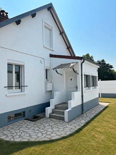 Saint-Pryvé-Saint-Mesmin : Maison 5 pièces à vendre