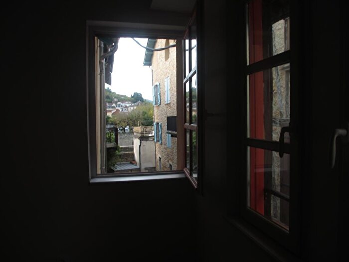 Appartement à louer - Villefranche-de-Rouergue, La Bastide - 2 pièces - 1 chambre