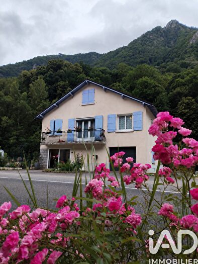 Maison 6 pièces à vendre à Cette-Eygun