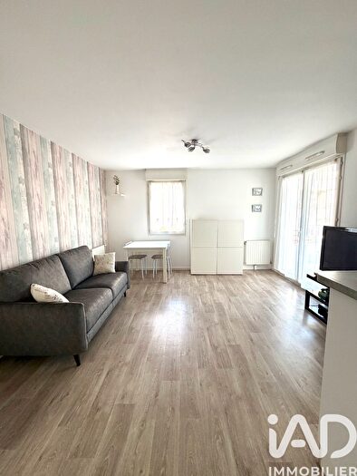 Brie-Comte-Robert, Centre-ville : Appartement 3 pièces à vendre