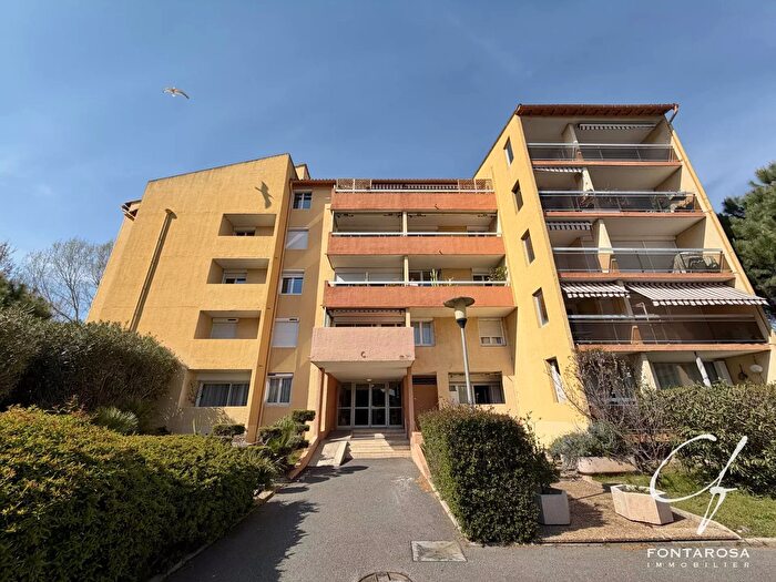 Appartement à vendre - Fréjus, Villeneuve - 4 pièces - 3 chambres