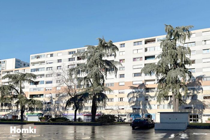 Appartement à vendre - Échirolles - 4 pièces - 3 chambres