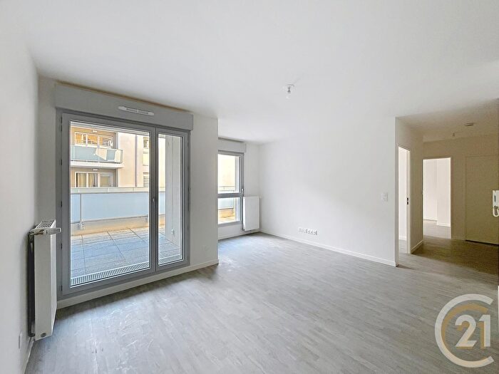 Appartement à louer - Déville-lès-Rouen - 3 pièces - 2 chambres