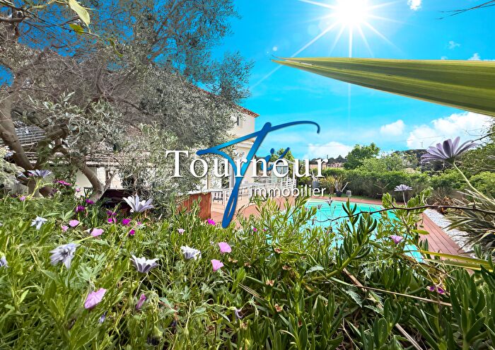 Maison 7 pièces à vendre à Sanary-sur-Mer, La Cride, Beau Cours