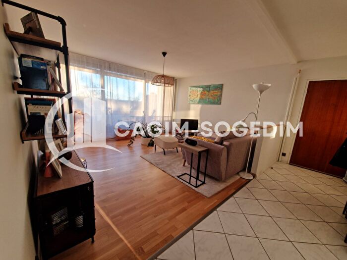 Appartement à louer - Saint-Louis, Michelfelden - 3 pièces - 2 chambres