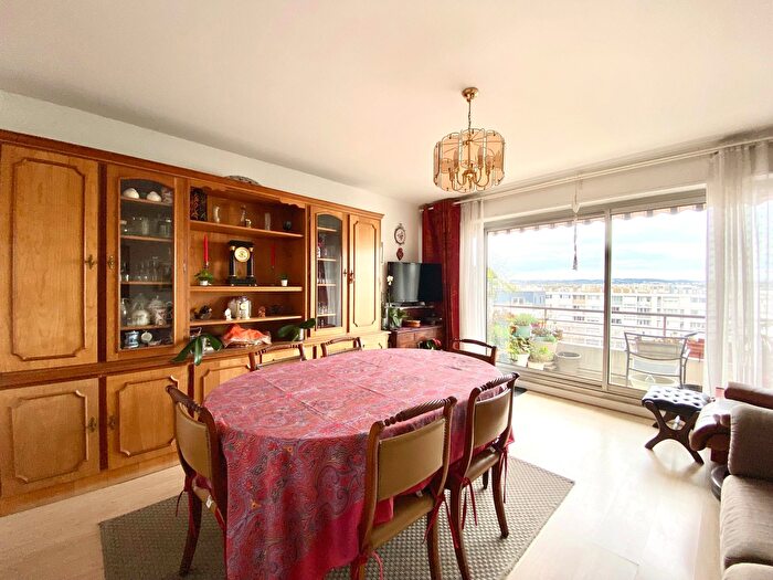 Appartement à vendre - Fresnes, Centre-ville - 3 pièces - 2 chambres