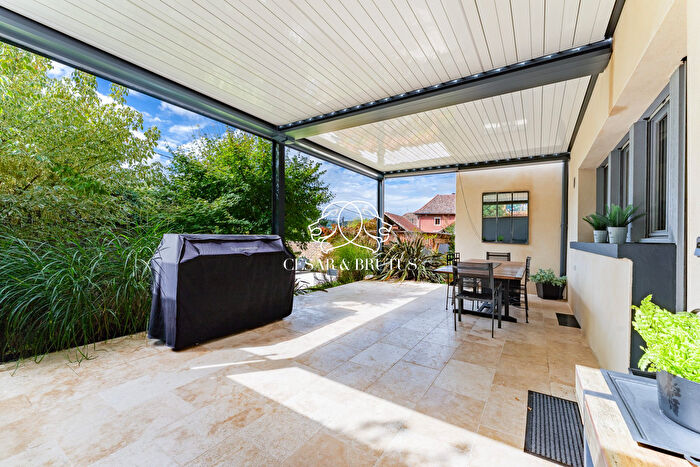 Maison à vendre - Bourgoin-Jallieu, Libération, Barbusse - 6 pièces - 3 chambres