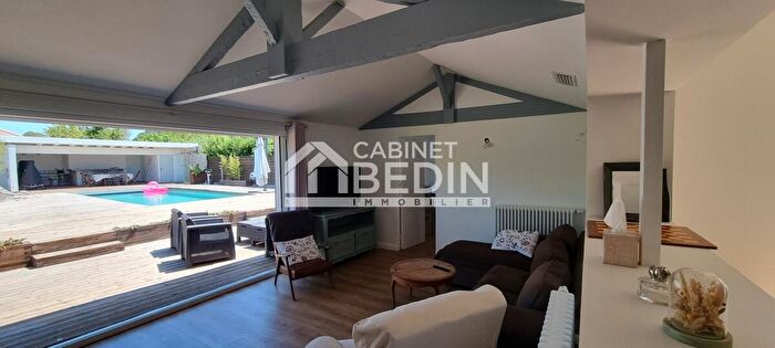 Maison à vendre - Eysines, Le Bourg - 7 pièces - 4 chambres